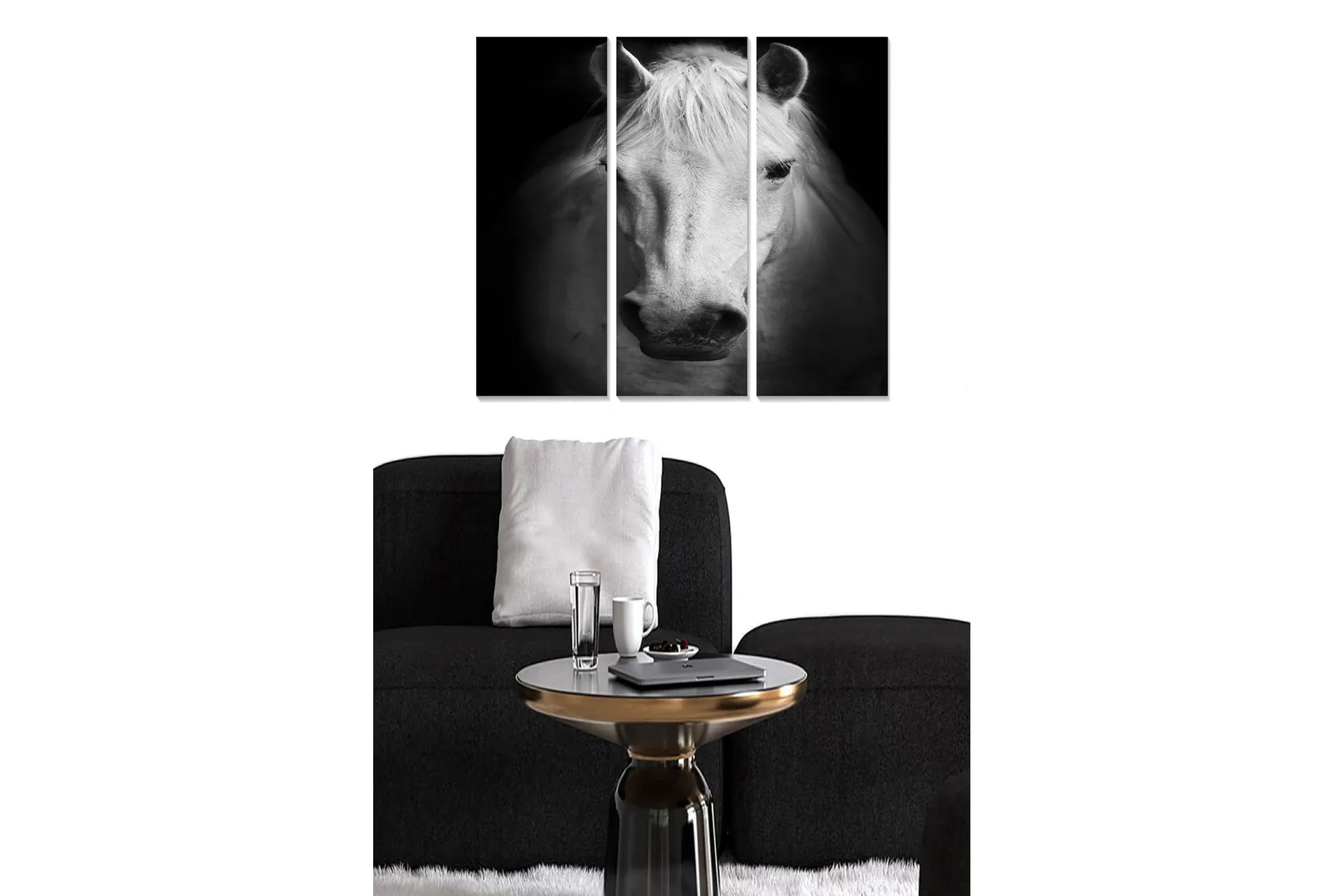 Trelerretsbilde 3-delt 50x70 cm - Portrett av en hvit hest i svart ...